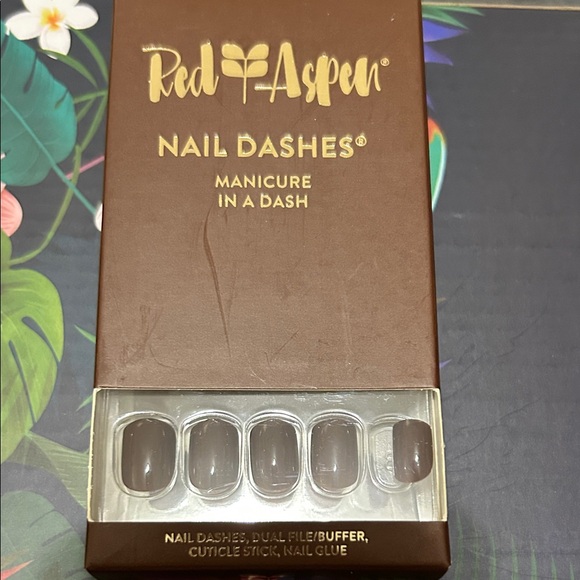 Red Aspen | Accessories | Red Aspen Nail Dashes Marcies Making Cocoa ...